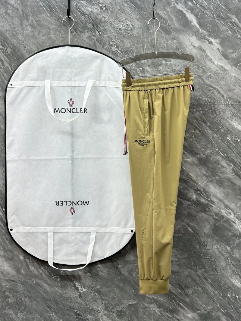 Brand-authenticated Moncler T-Shirts