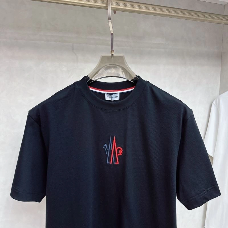 Accurate model Moncler T-Shirts