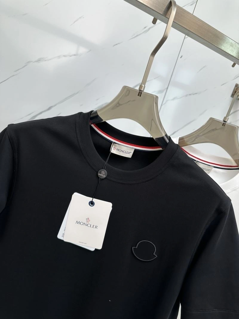 Legit Moncler T-Shirts