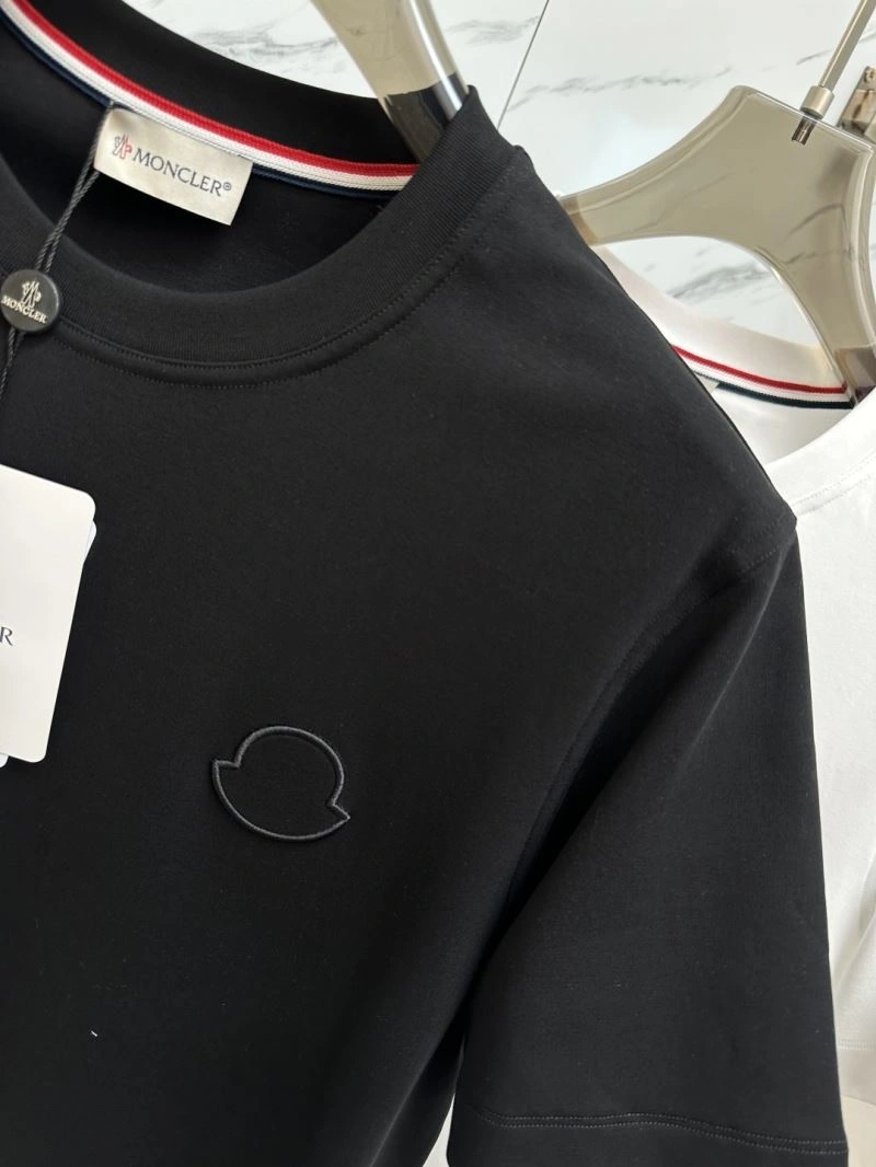 Legit Moncler T-Shirts
