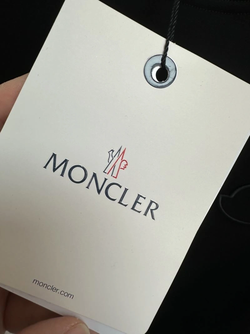 Legit Moncler T-Shirts