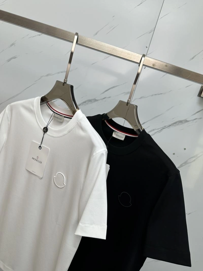 Legit Moncler T-Shirts