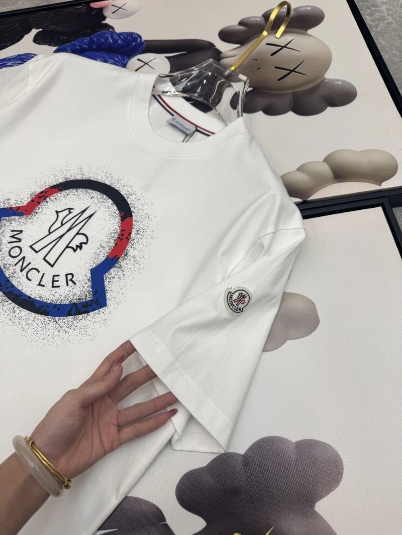 Perfect replica Moncler T-Shirts