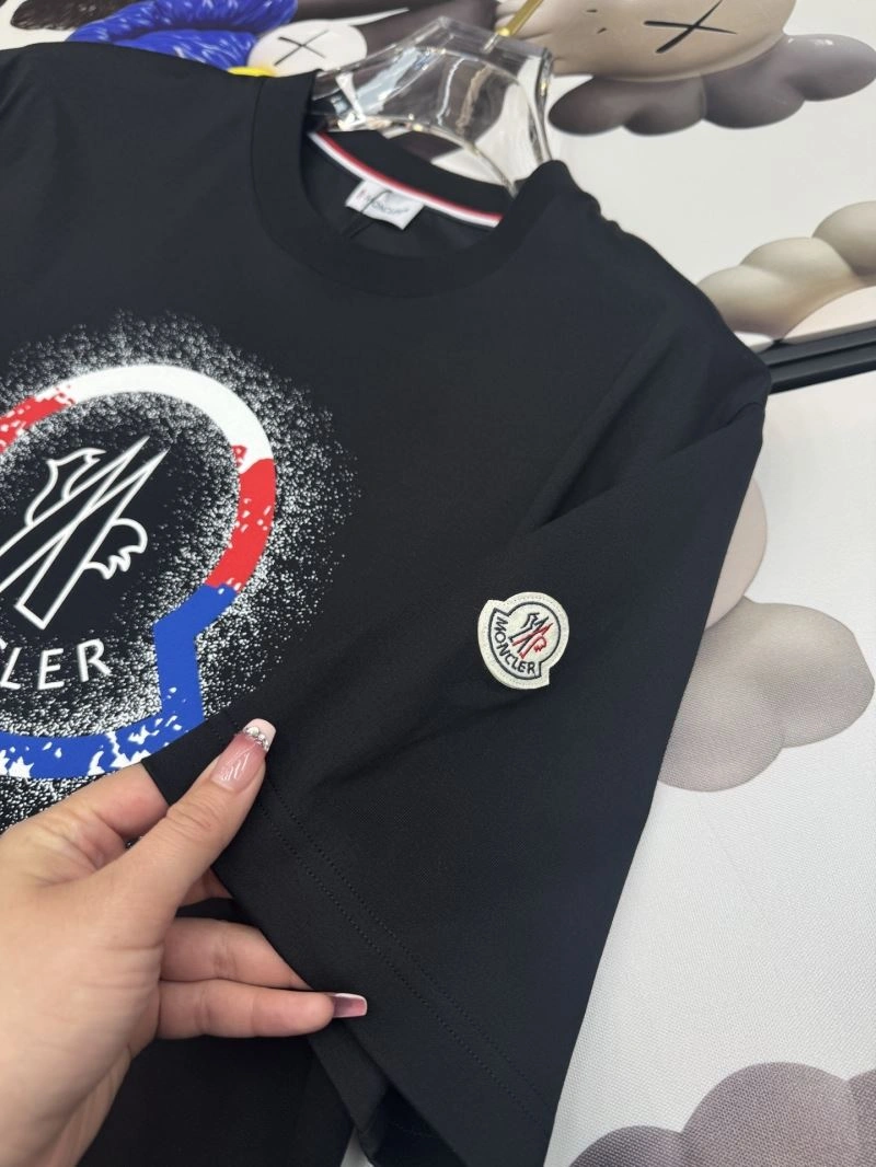 Factory-made Moncler T-Shirts