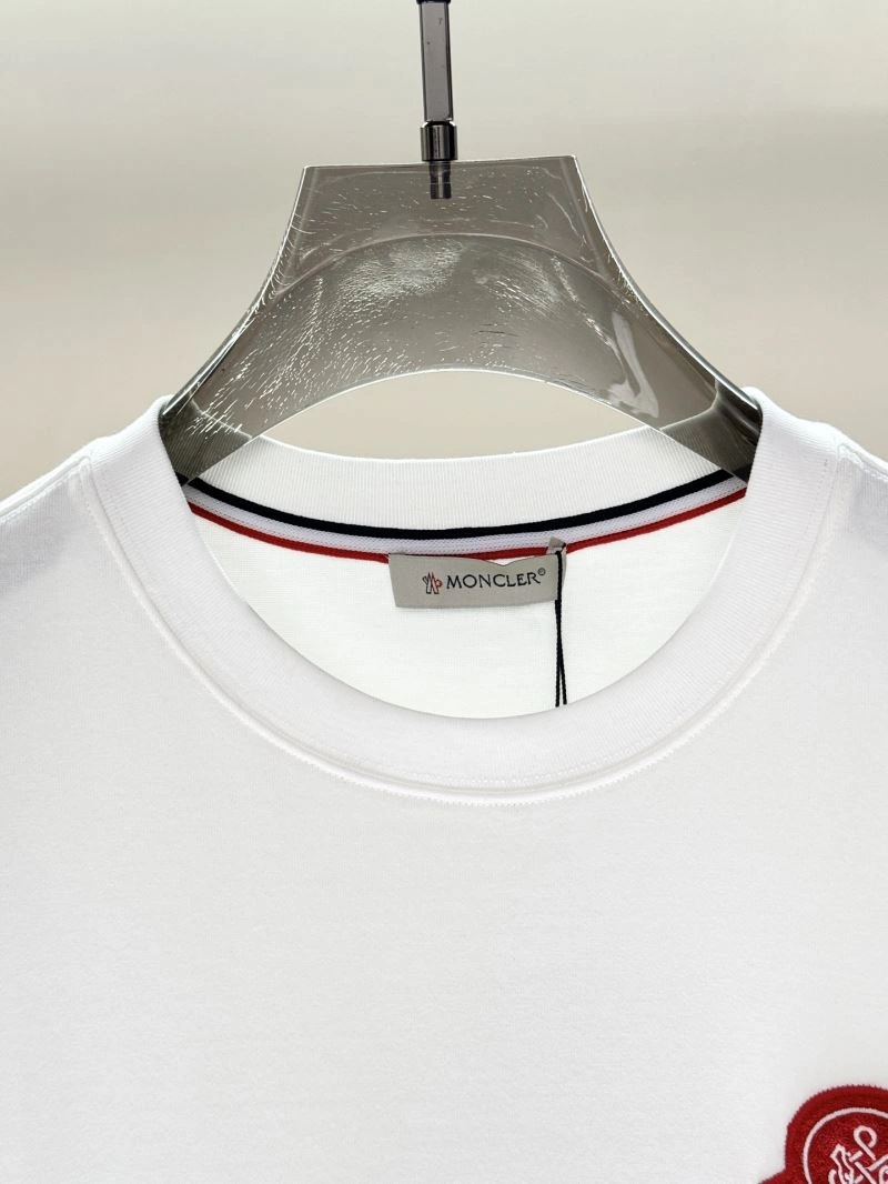 Cut-rate Moncler T-Shirts