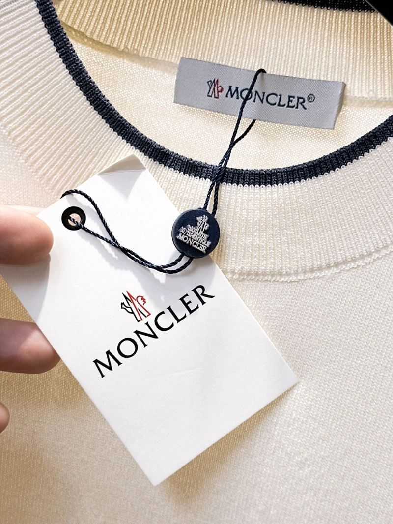 Top match Moncler T-Shirts
