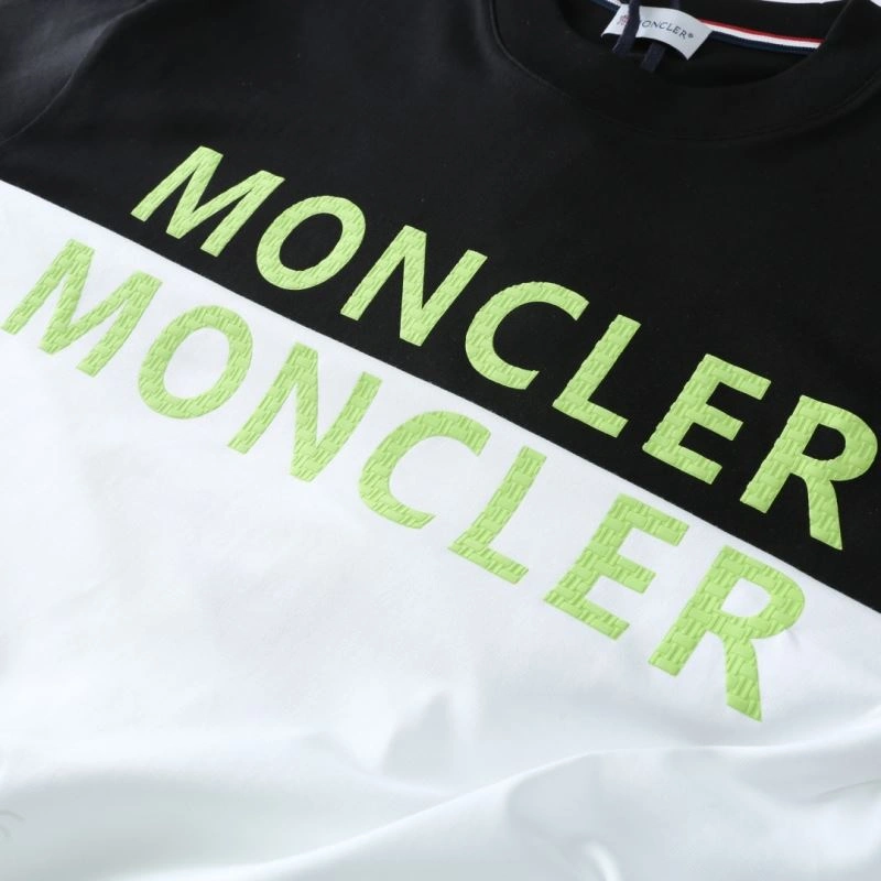 Accurate model Moncler T-Shirts