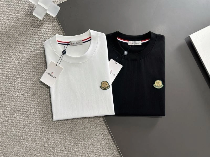 Perfect replica Moncler T-Shirts