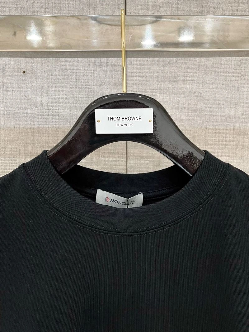 Top mirror Moncler T-Shirts