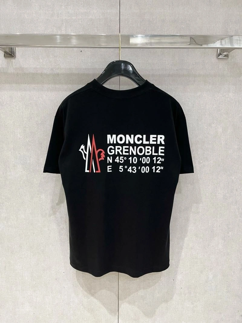 Top mirror Moncler T-Shirts