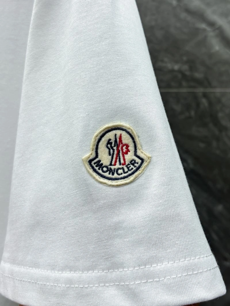 Brand-original Moncler T-Shirts