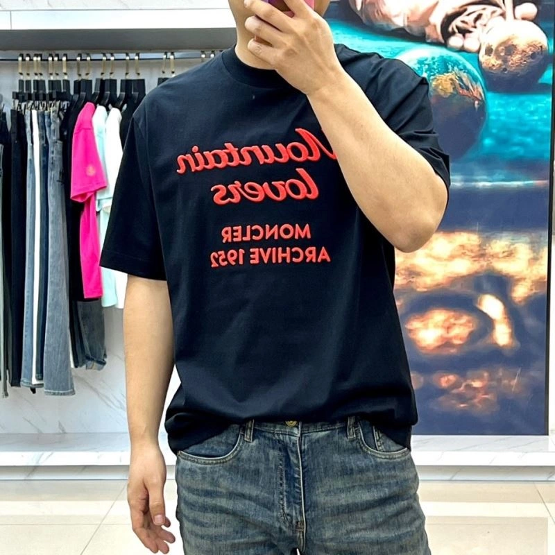 Factory-made Moncler T-Shirts
