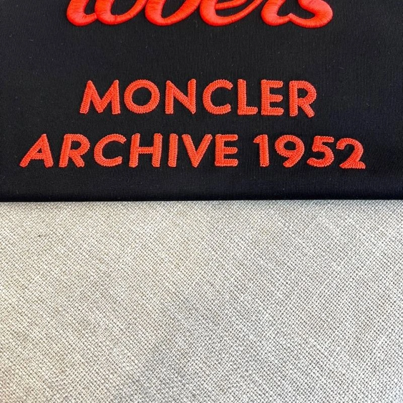 Factory-made Moncler T-Shirts
