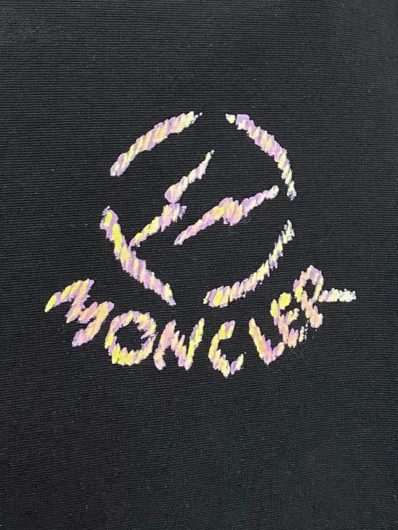 Inexpensive Moncler T-Shirts