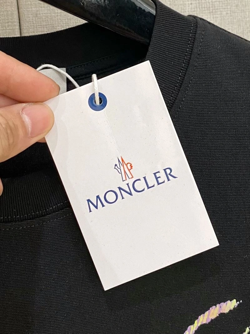Inexpensive Moncler T-Shirts