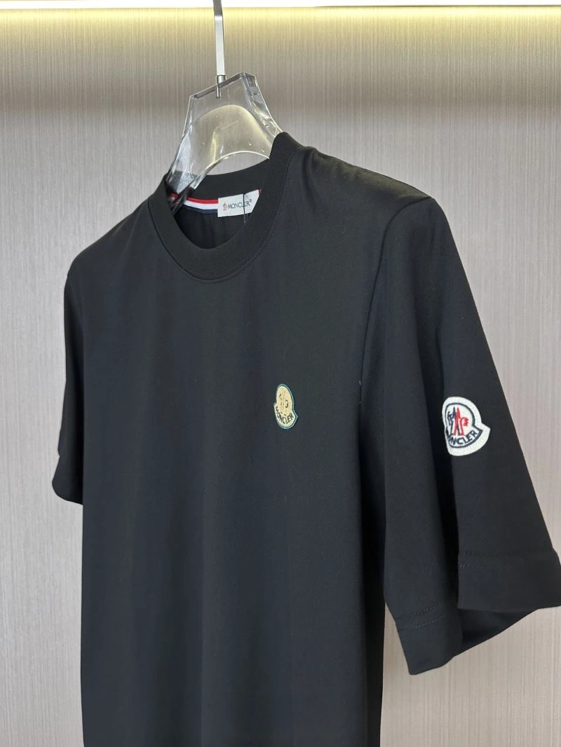 Cut-rate Moncler T-Shirts