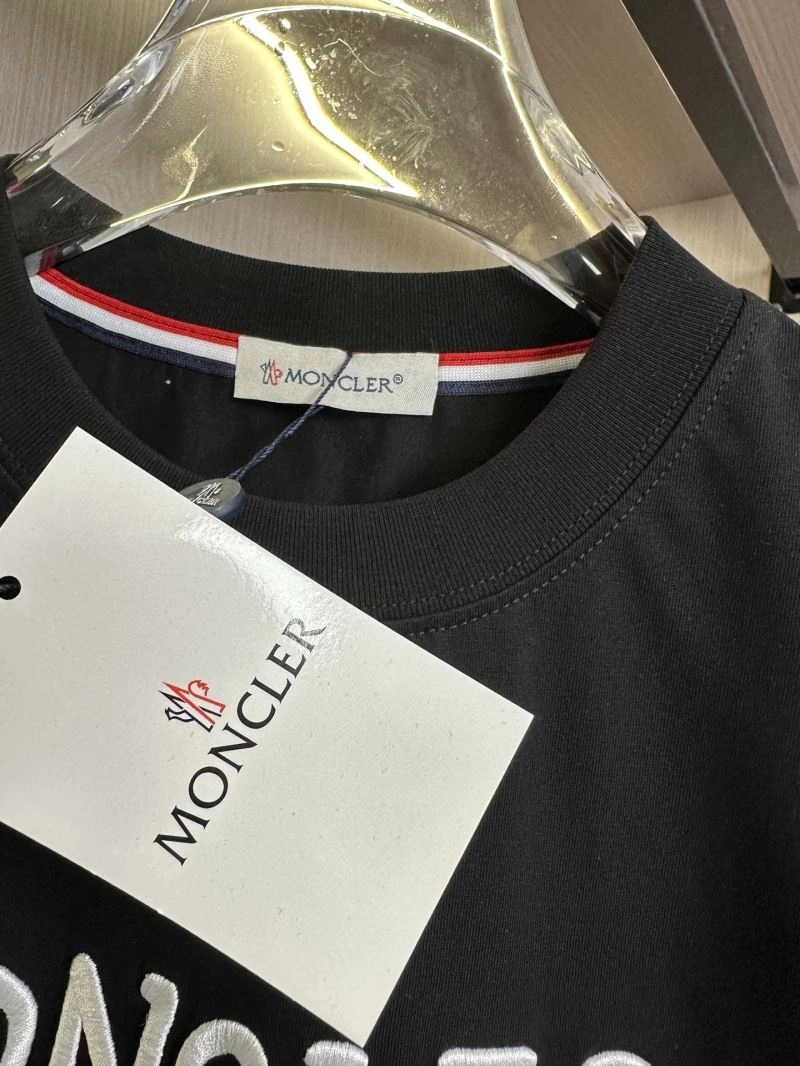 Discounted Moncler T-Shirts