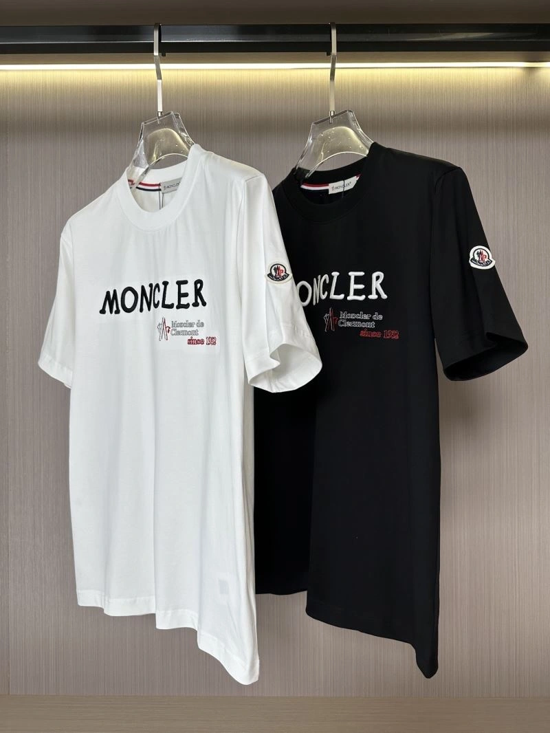 Top match Moncler T-Shirts