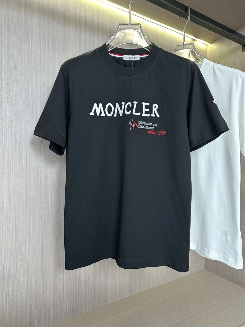 Top match Moncler T-Shirts