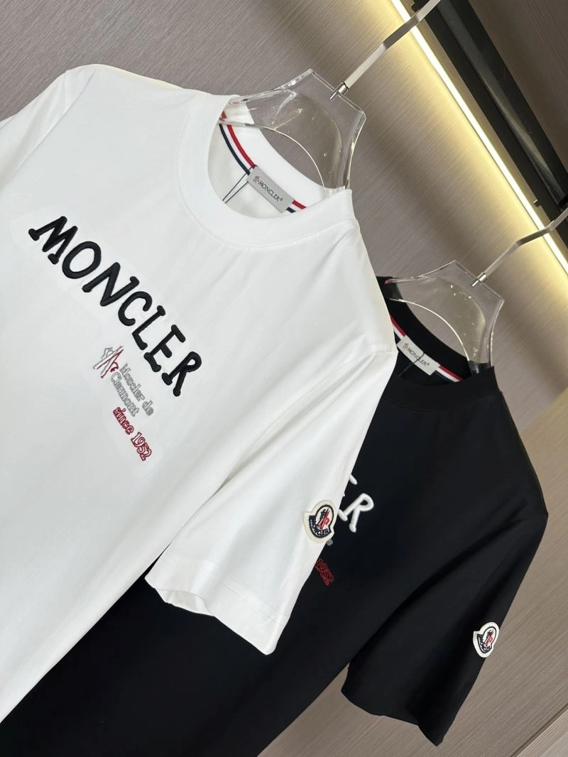 Top match Moncler T-Shirts