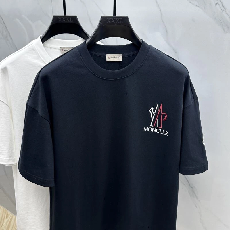 Brand-authenticated Moncler T-Shirts