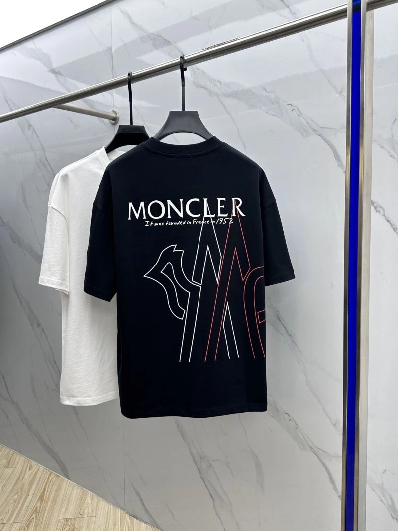 Brand-authenticated Moncler T-Shirts