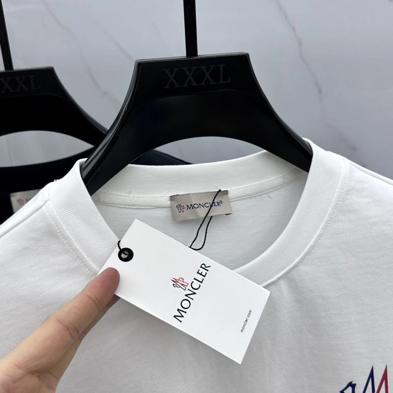 High fidelity Moncler T-Shirts