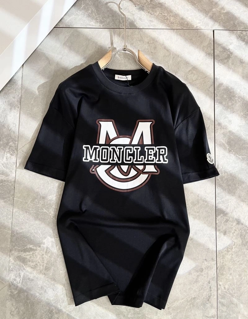Top mirror Moncler T-Shirts