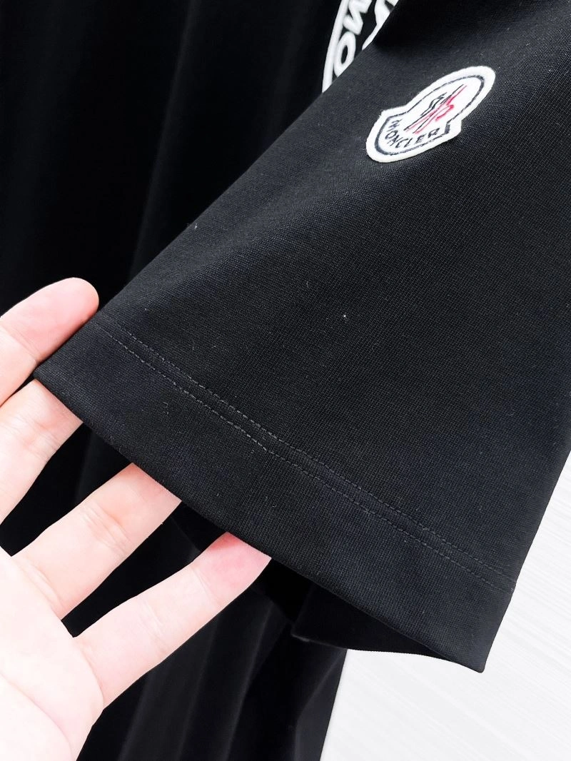 Bargain Moncler T-Shirts