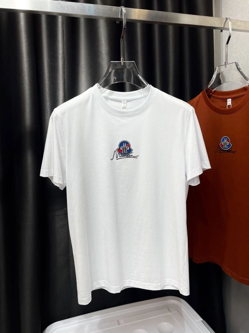 Inexpensive Moncler T-Shirts