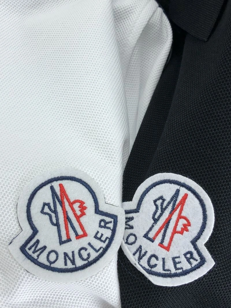 Low-cost Moncler T-Shirts