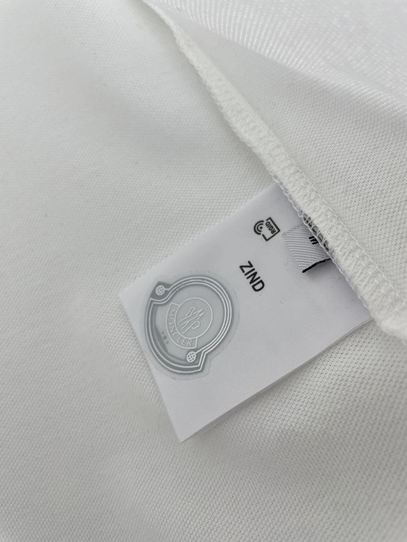 High fidelity Moncler T-Shirts
