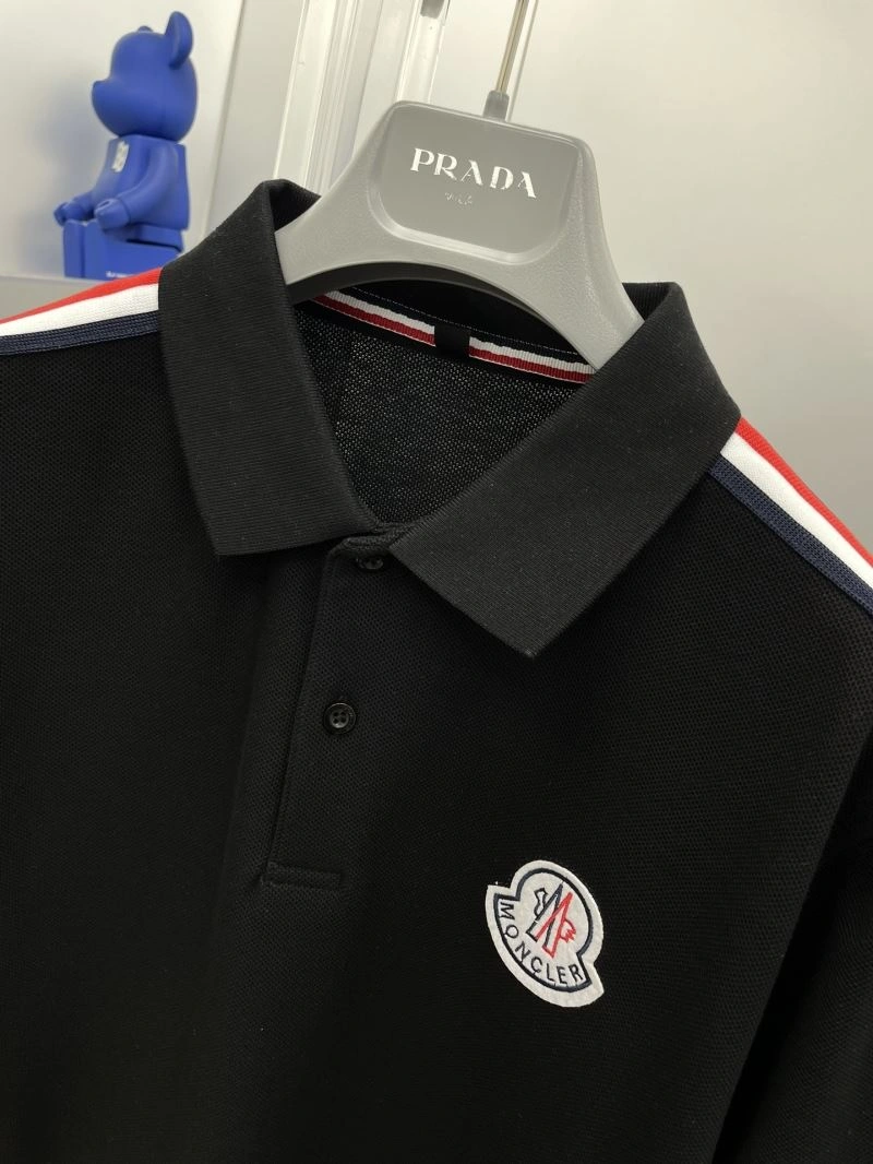 Inexpensive Moncler T-Shirts