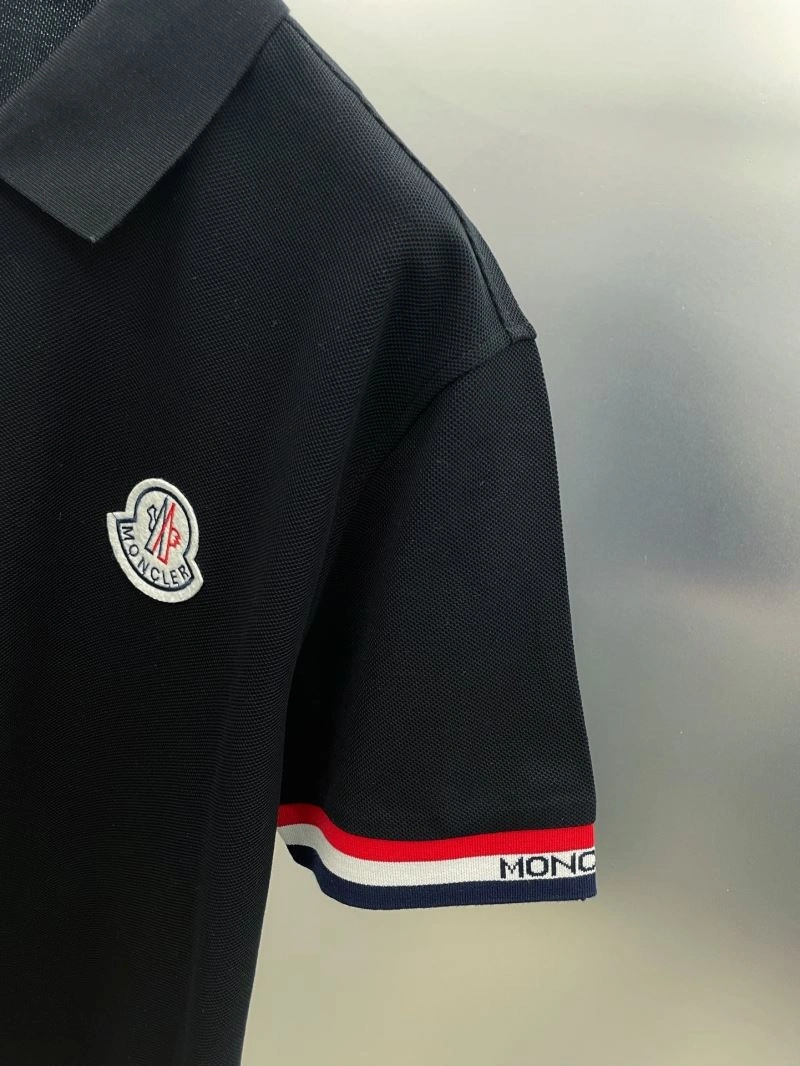 Bargain Moncler T-Shirts