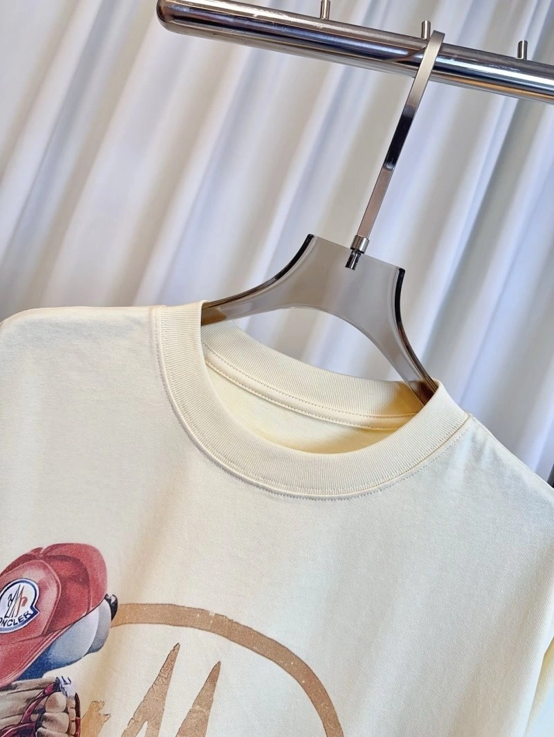 Bargain Moncler T-Shirts