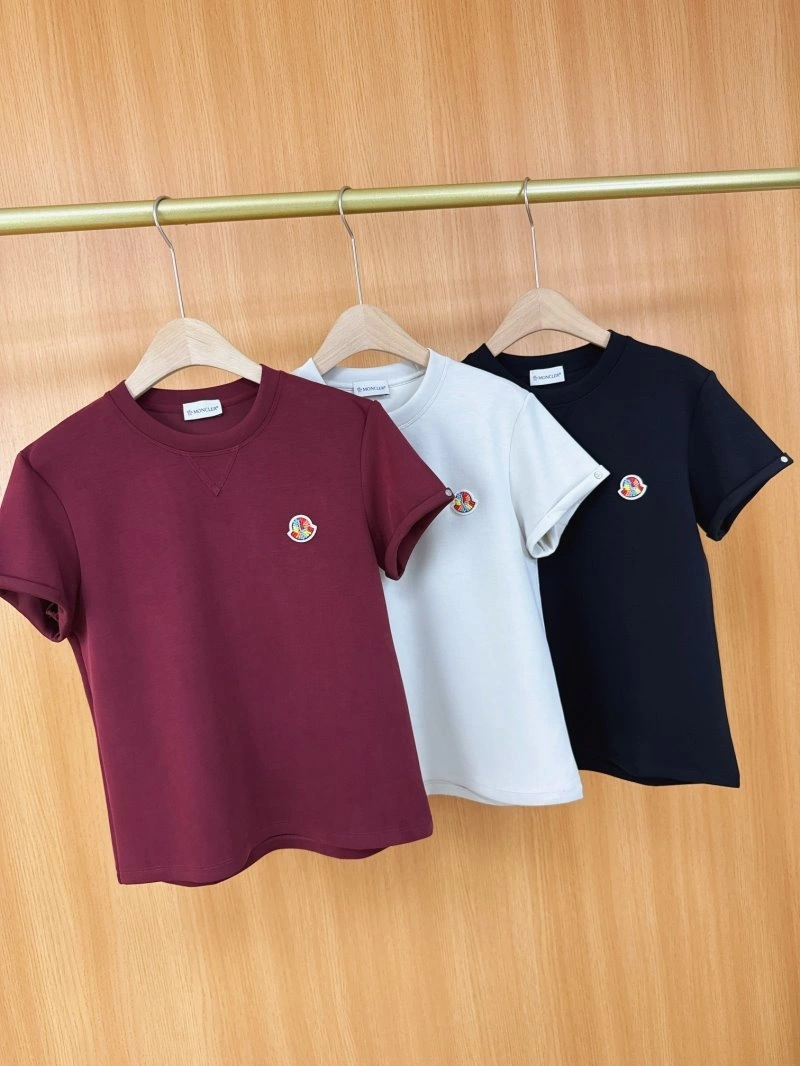 Low-cost Moncler T-Shirts