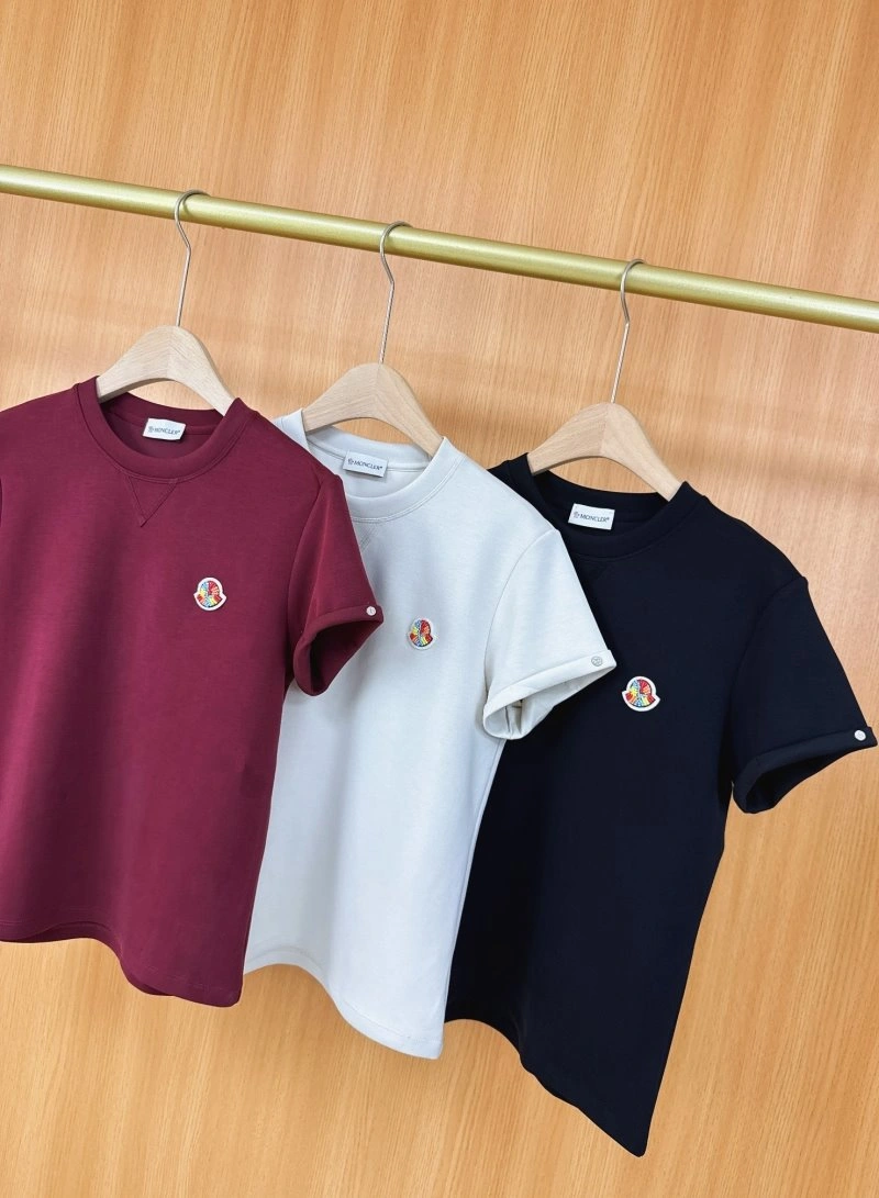 Low-cost Moncler T-Shirts