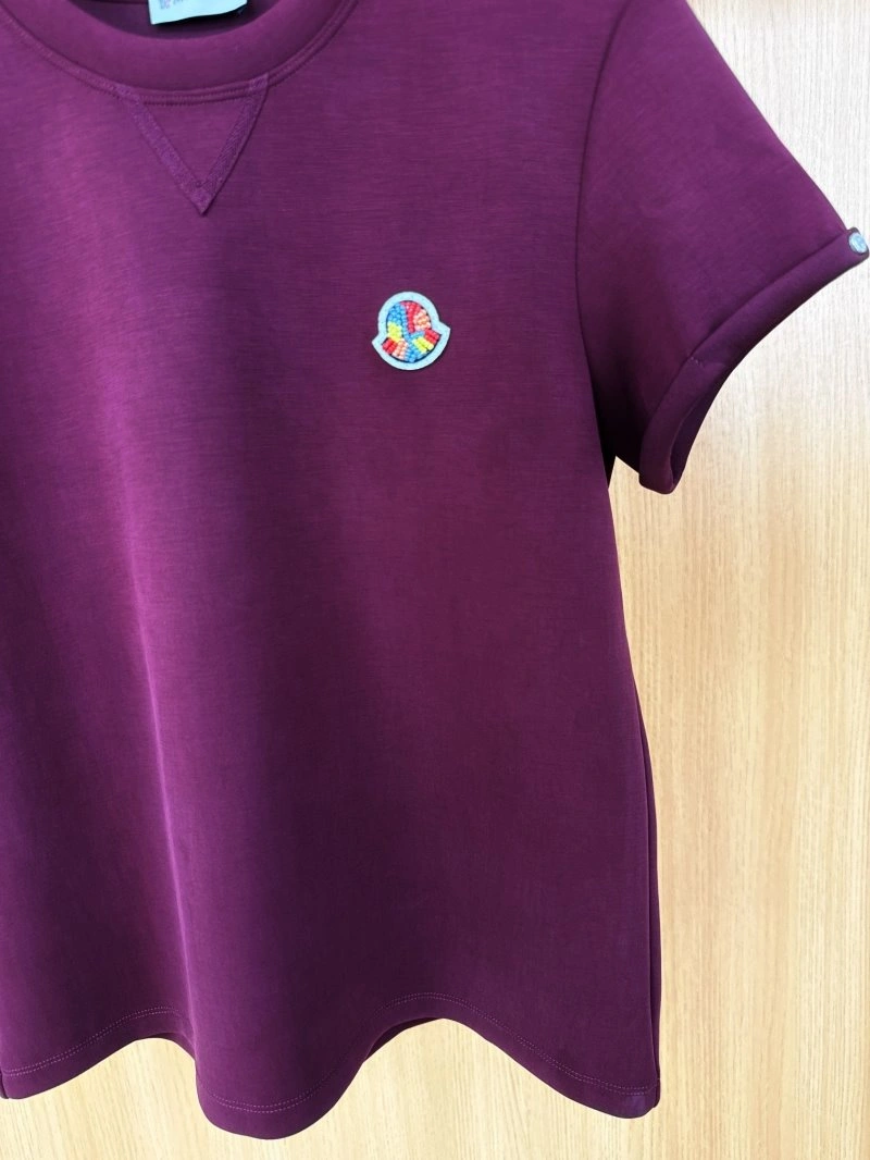Low-cost Moncler T-Shirts