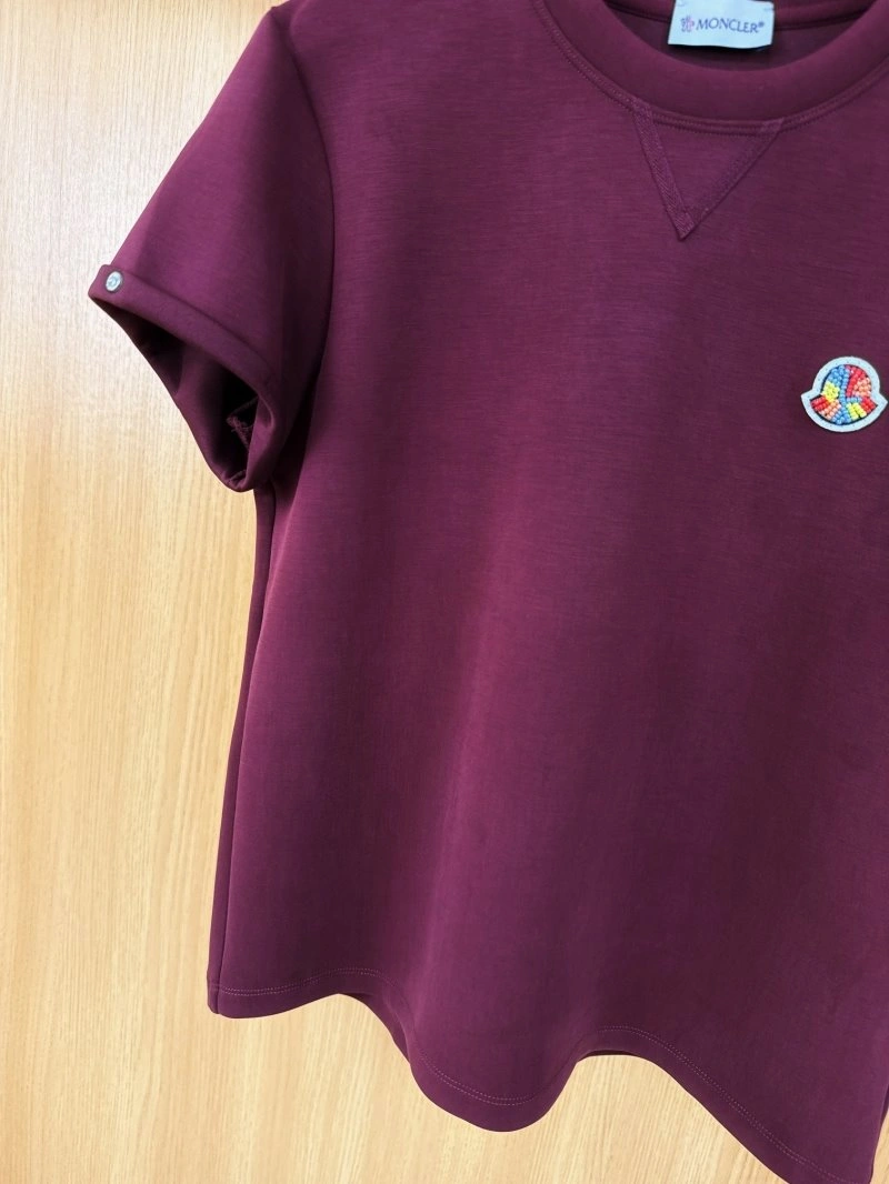 Low-cost Moncler T-Shirts