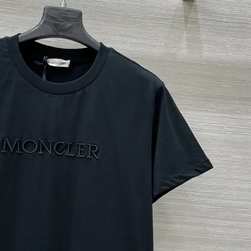 Cut-rate Moncler T-Shirts