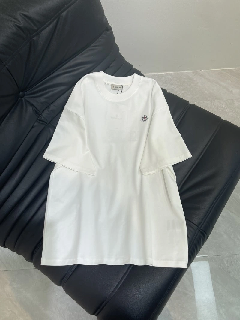 Inexpensive Moncler T-Shirts