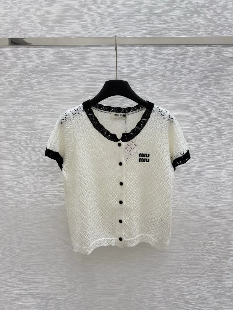 Low-cost Moncler T-Shirts