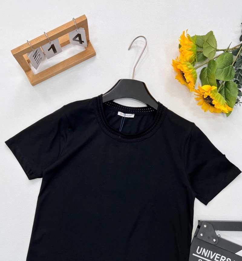 Inexpensive Moncler T-Shirts