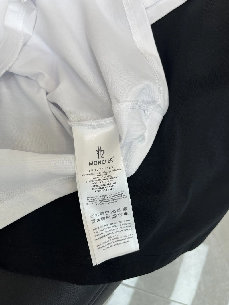 Perfect replica Moncler T-Shirts
