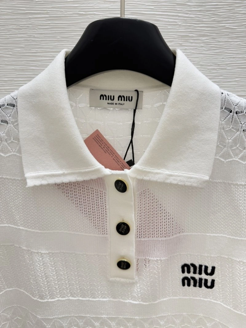 Indistinguishable Moncler T-Shirts