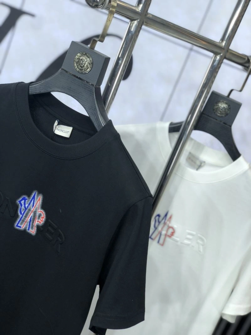 Perfect replica Moncler T-Shirts
