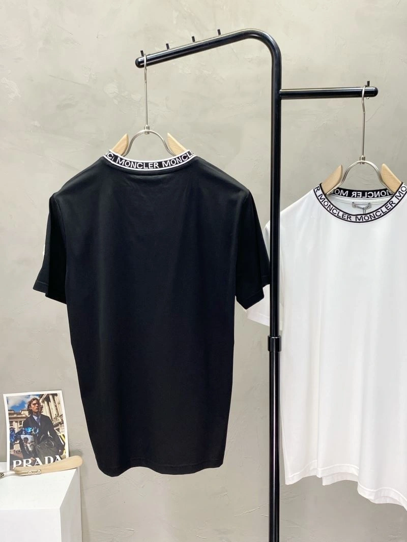 Exact replica Moncler T-Shirts