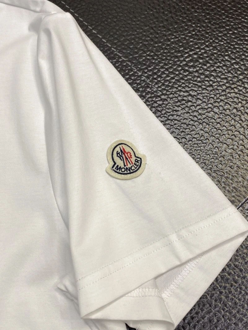 Exact replica Moncler T-Shirts