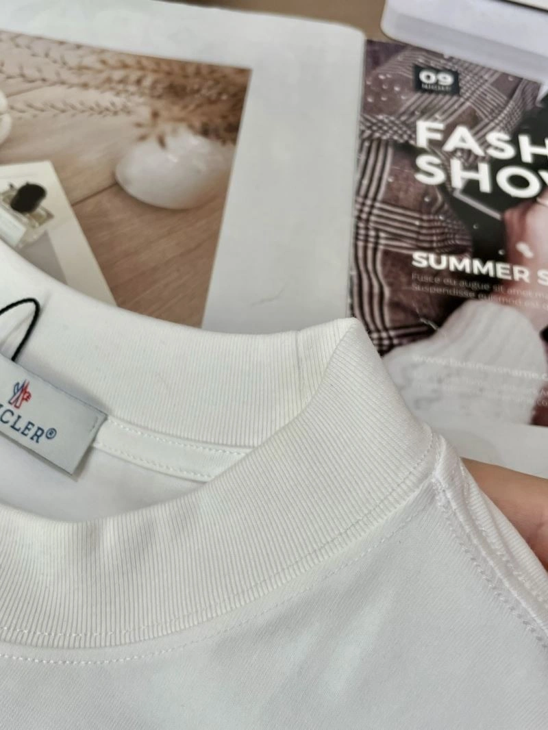 Brand-original Moncler T-Shirts
