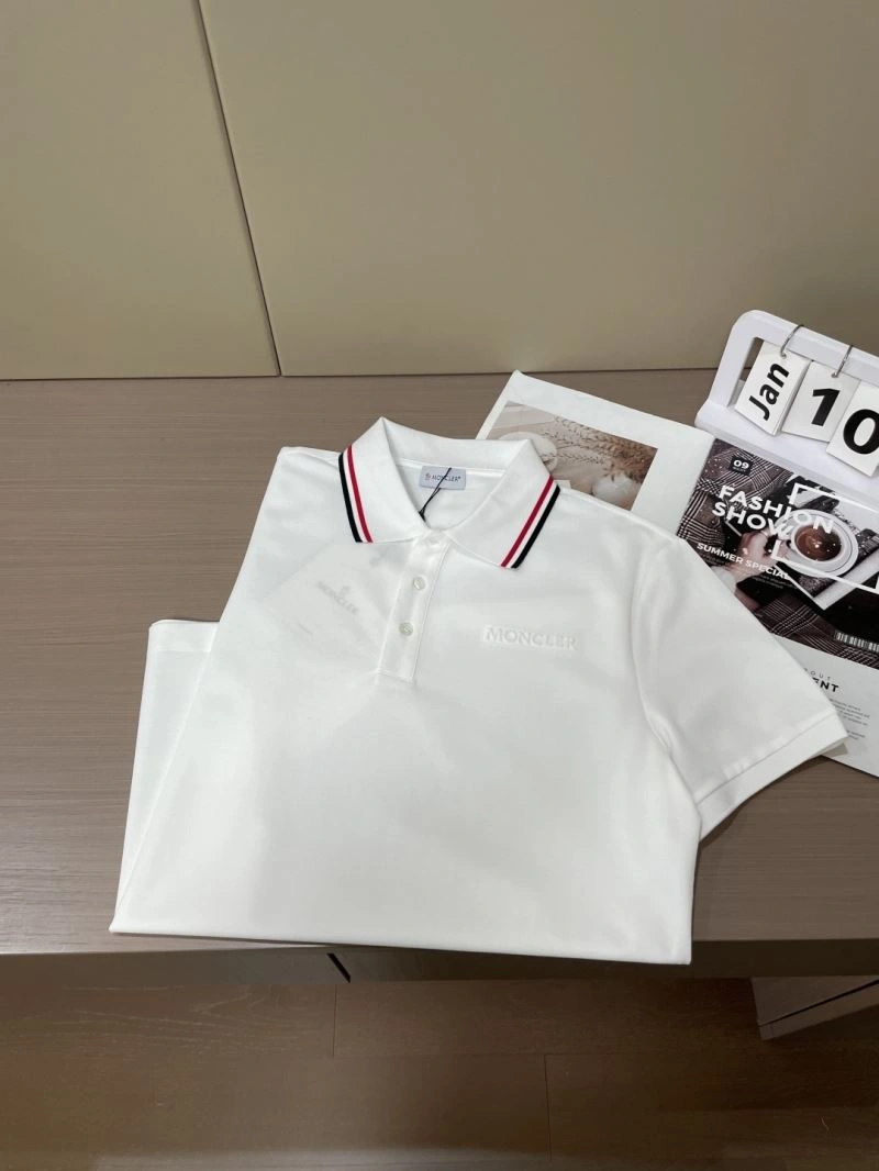 Bargain Moncler T-Shirts